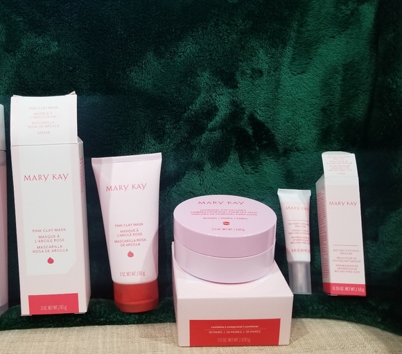 Mary Kay | Skincare | Mary Kay Pink Line Bundle | Poshmark